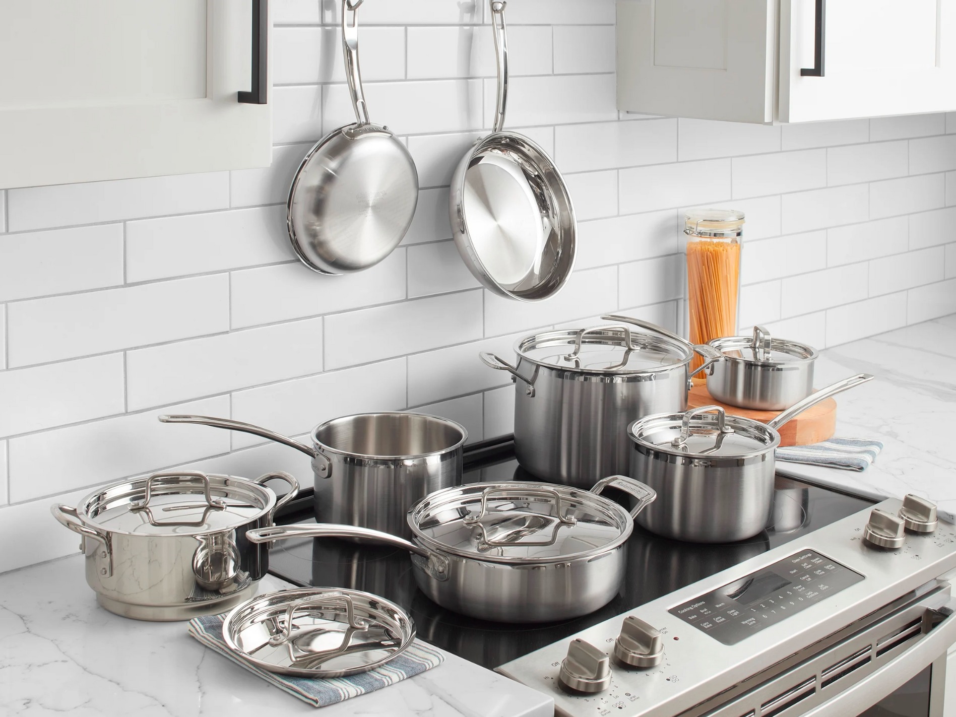 Finding the Best Gas Stove Cookware: A Complete Guide - The Kitchen Masters